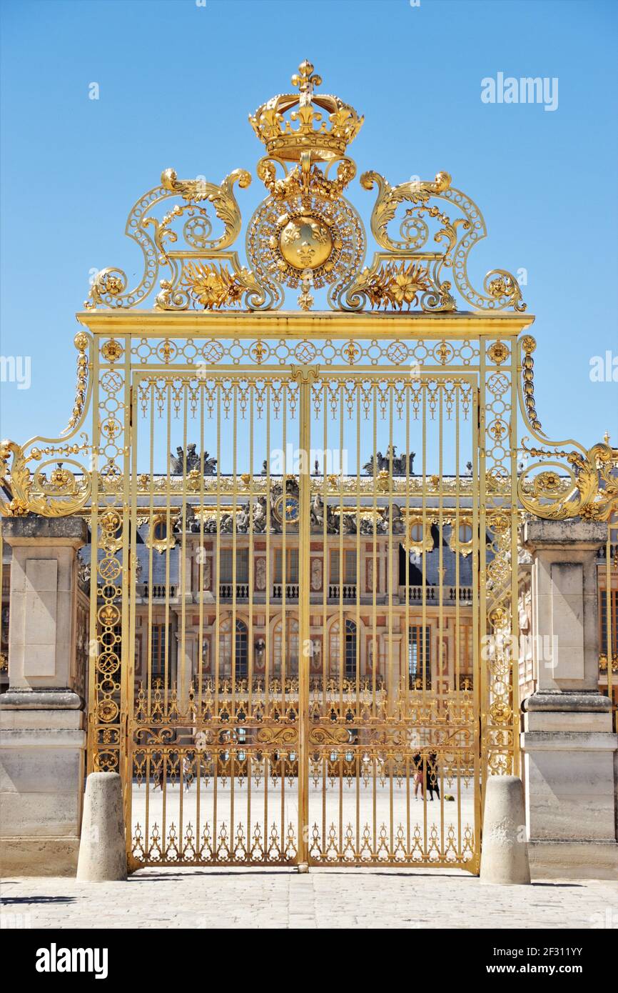 Heritage golden gates hi-res stock photography and images - Alamy