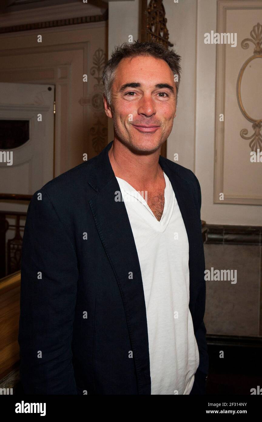 Greg wise crown hi-res stock photography and images - Alamy