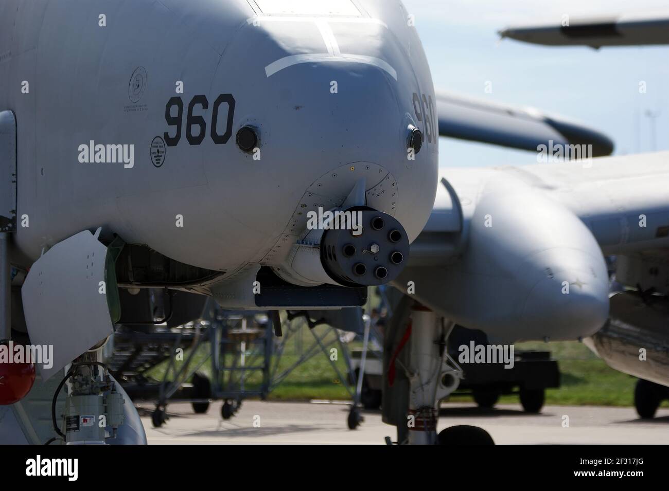 Streamlined fuselage hi-res stock photography and images - Alamy