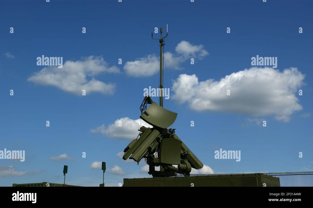 Modern Russian UNV-2V radar is designed and automatic tracking of ...