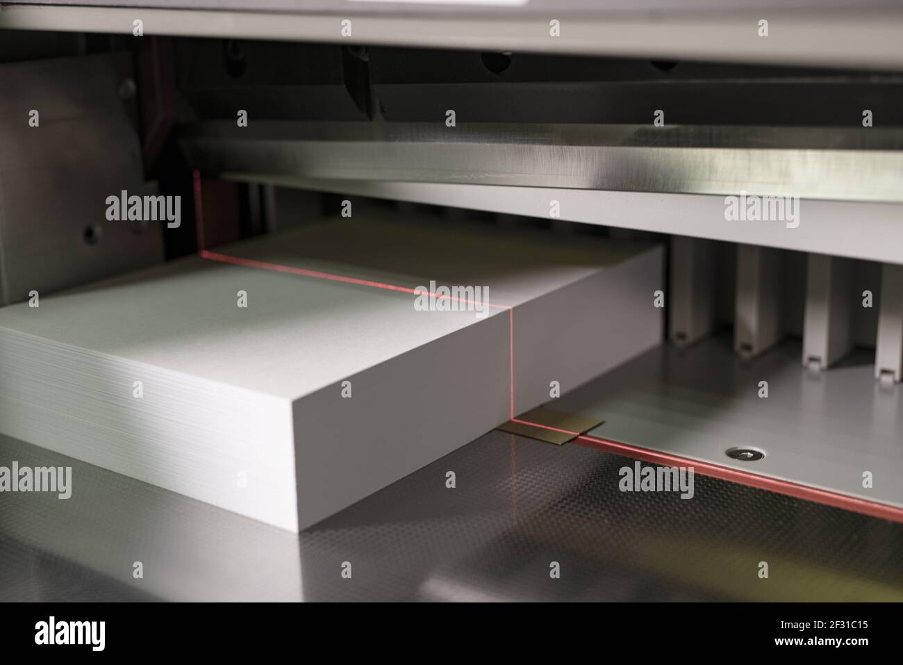 Cutting sheets hi-res stock photography and images - Alamy