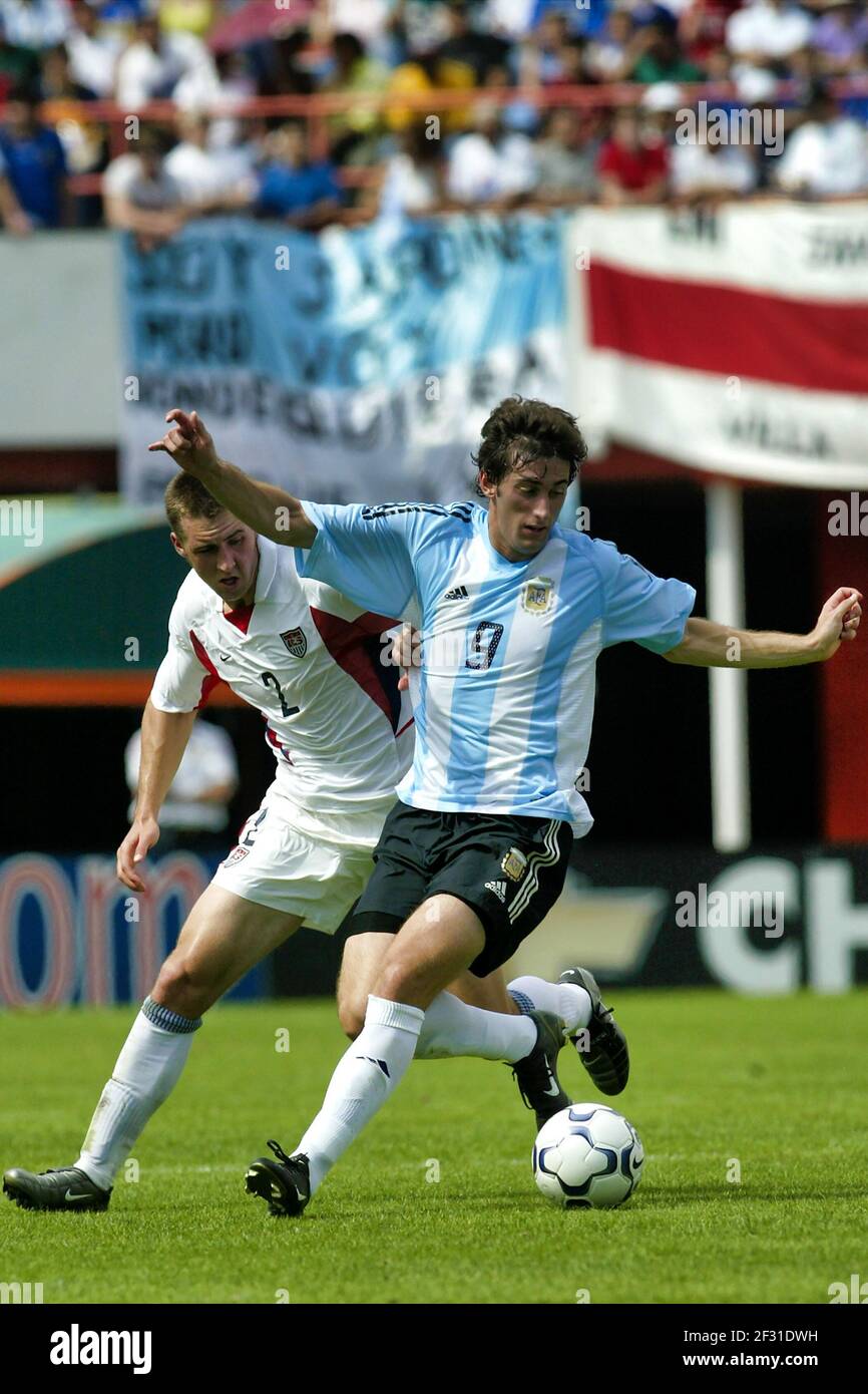 Diego milito hi-res stock photography and images - Alamy