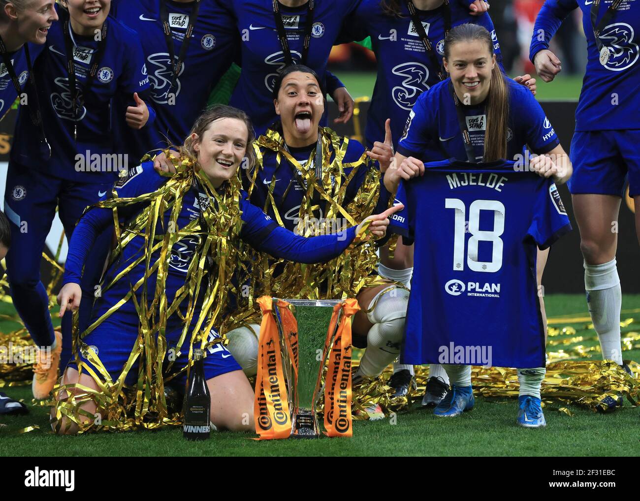 Erin cuthbert sam kerr hi-res stock photography and images - Alamy