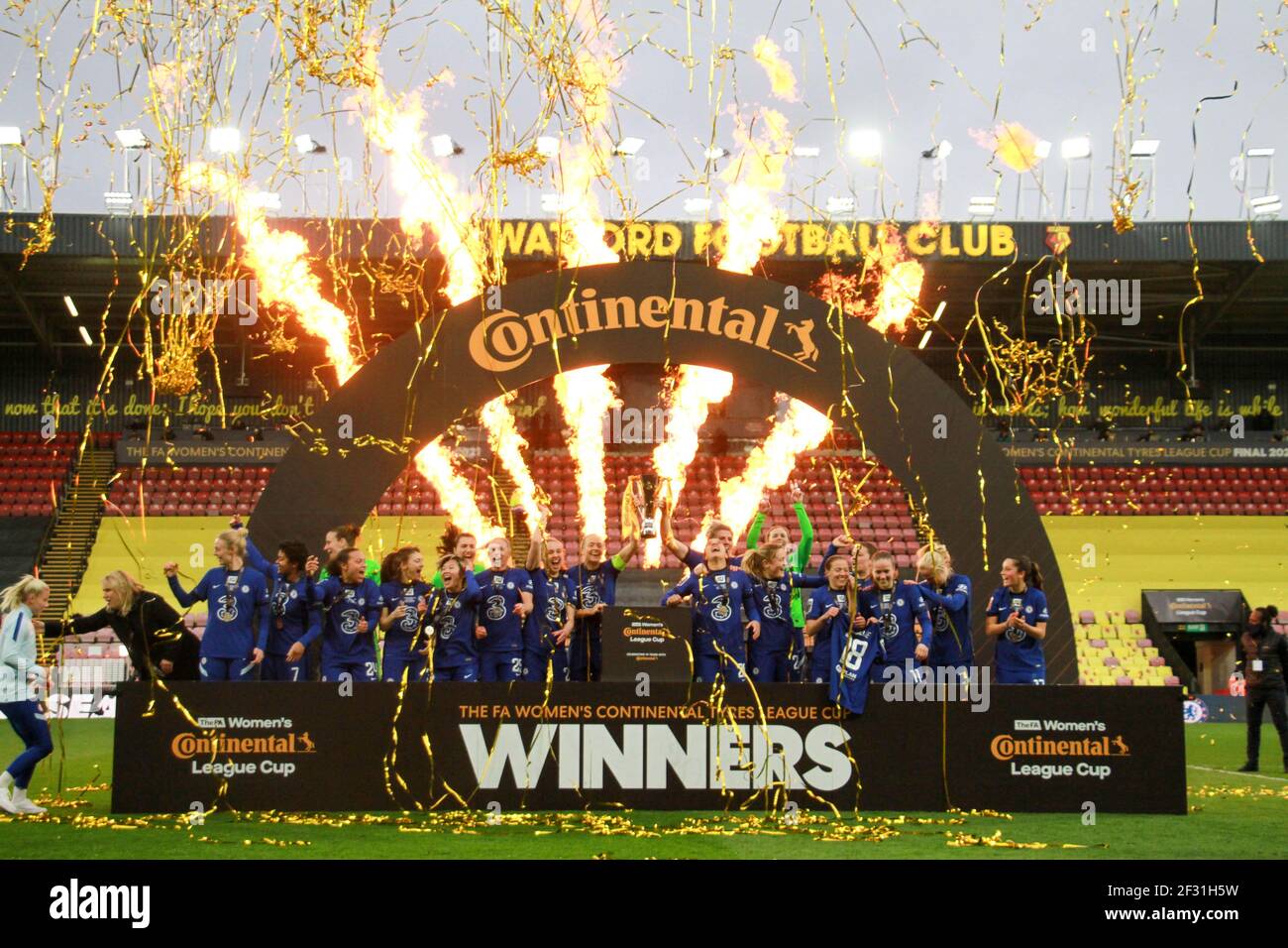 Fa continental league cup trophy hi-res stock photography and images ...