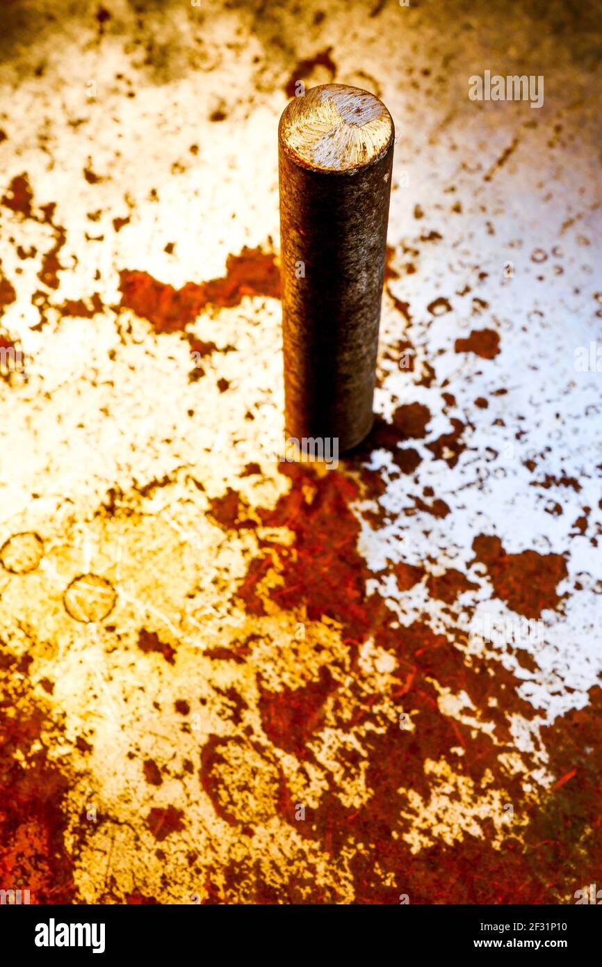 Cylindrical item hi-res stock photography and images - Alamy