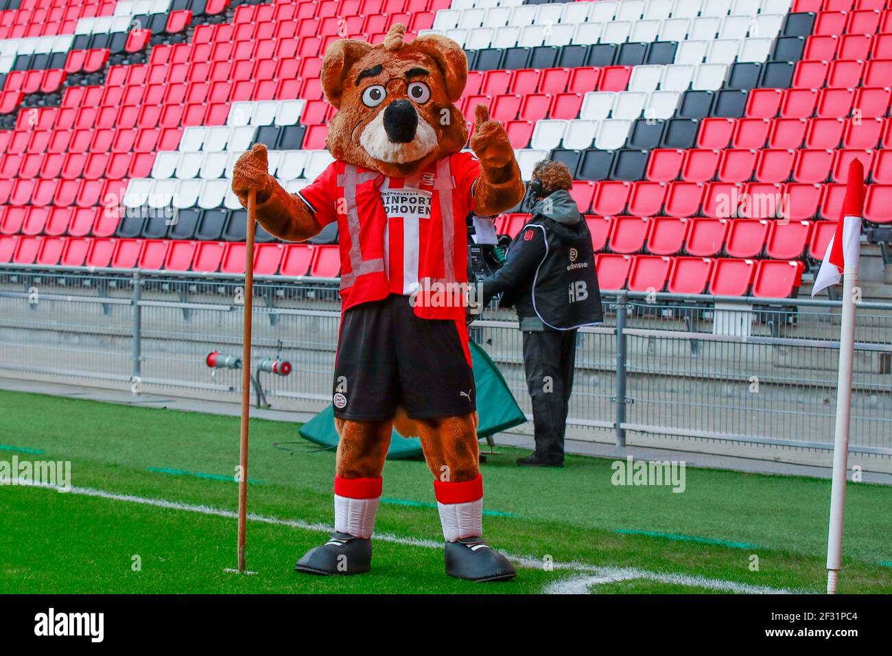 EINDHOVEN, NETHERLANDS - MARCH 14: mascotte Phoxy of PSV during the ...