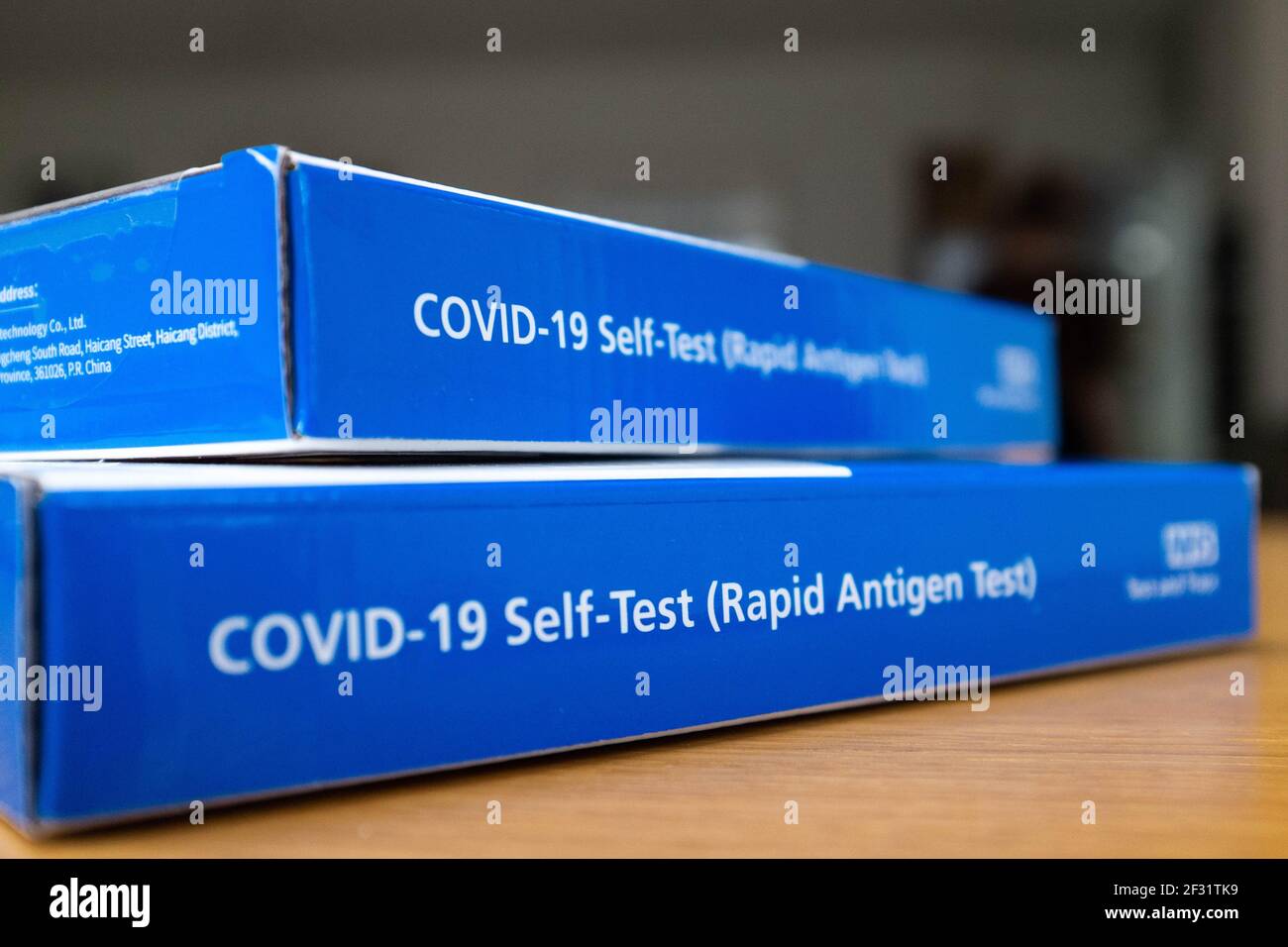Lateral flow test kits Stock Photo - Alamy
