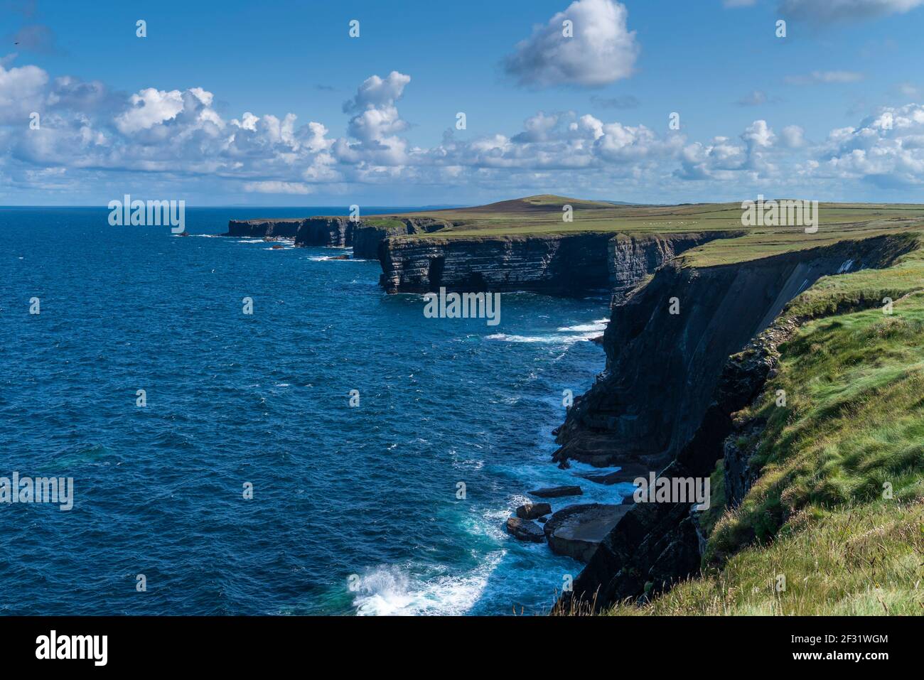 Power loop hi-res stock photography and images - Alamy