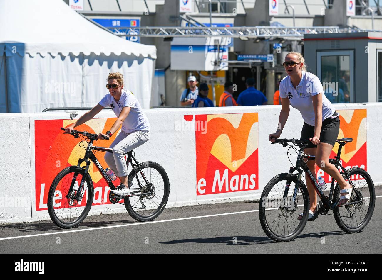 Michelle gatting hi-res stock photography and images - Alamy