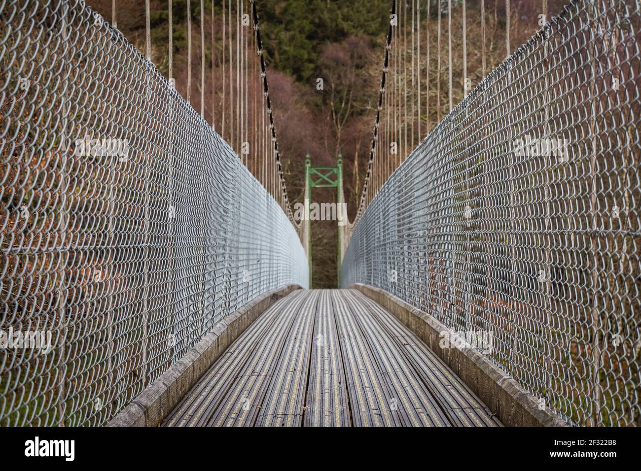 Suspended pathway hi-res stock photography and images - Alamy