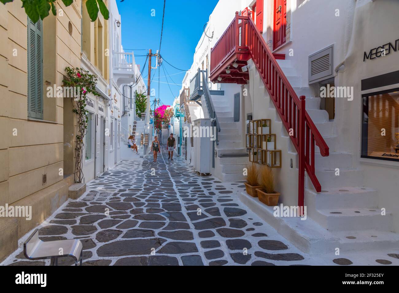Flower Shops High Resolution Stock Photography and Images - Alamy