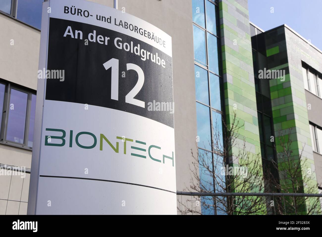 Mainz biontech hi-res stock photography and images - Alamy