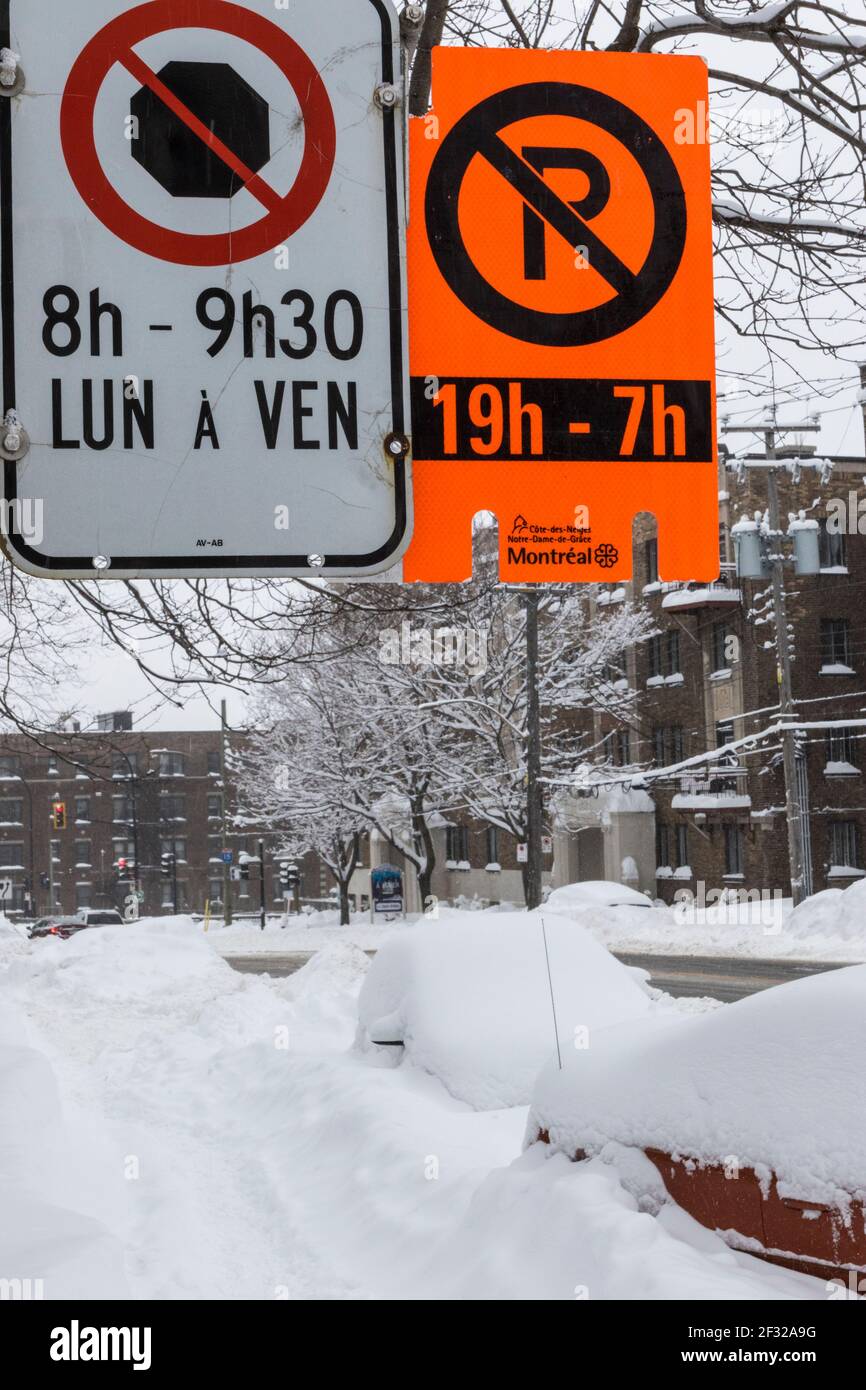 Montreal street after snow storm hi-res stock photography and images ...