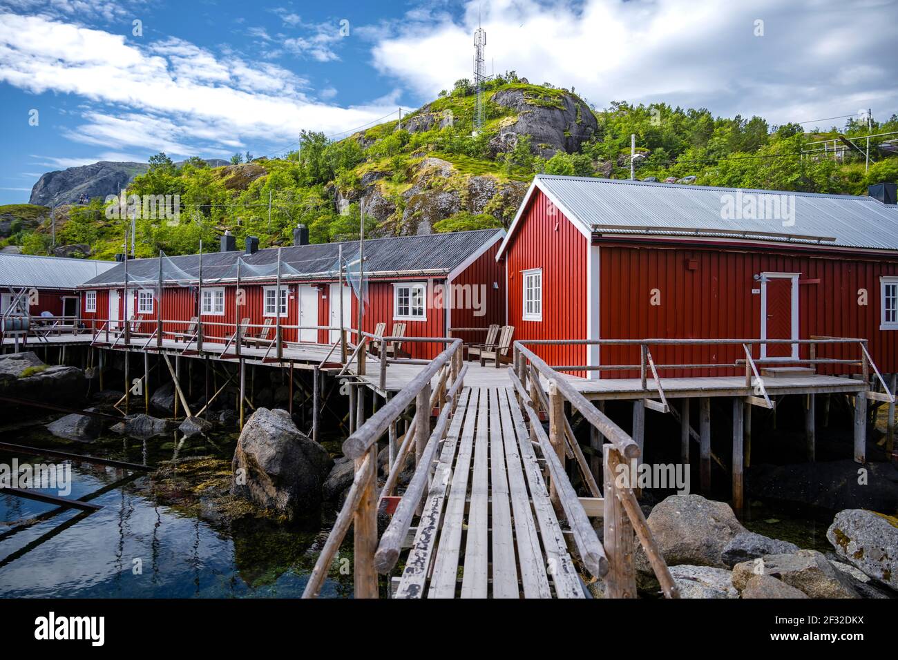 Harbour, Rorbuer cabins, historic fishing village Nusfjord, Lofoten ...