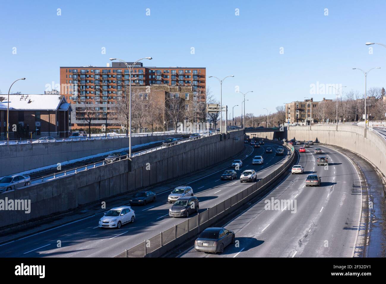 Major expressway hi-res stock photography and images - Alamy