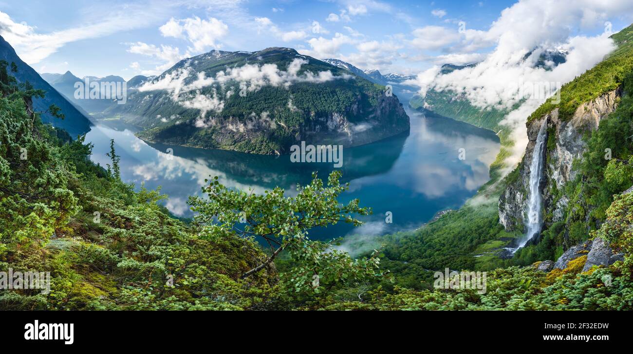 Waterfall Gjerdefossen, at Ornesvingen viewpoint, Geirangerfjord, near ...