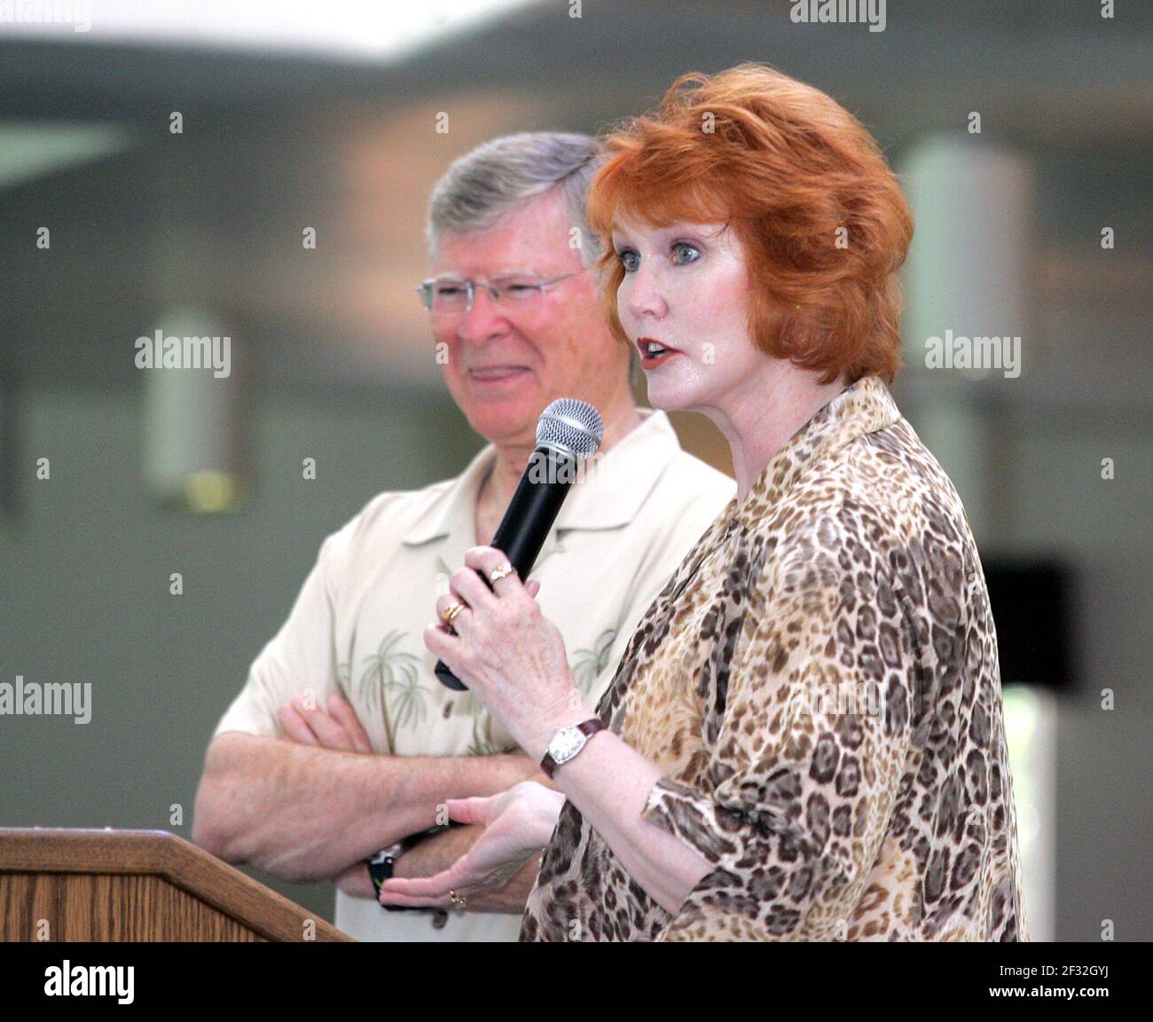 18 stephanie edwards hi-res stock photography and images - Alamy