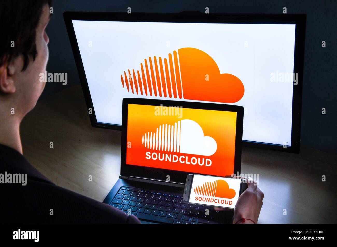 Soundcloud music hi-res stock photography and images - Alamy