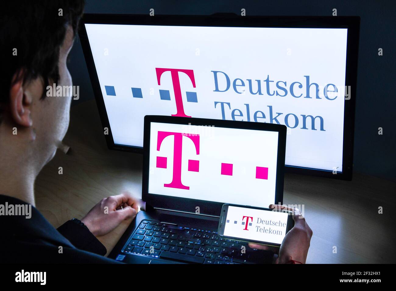Logo Deutsche Telekom Stock Photo - Alamy