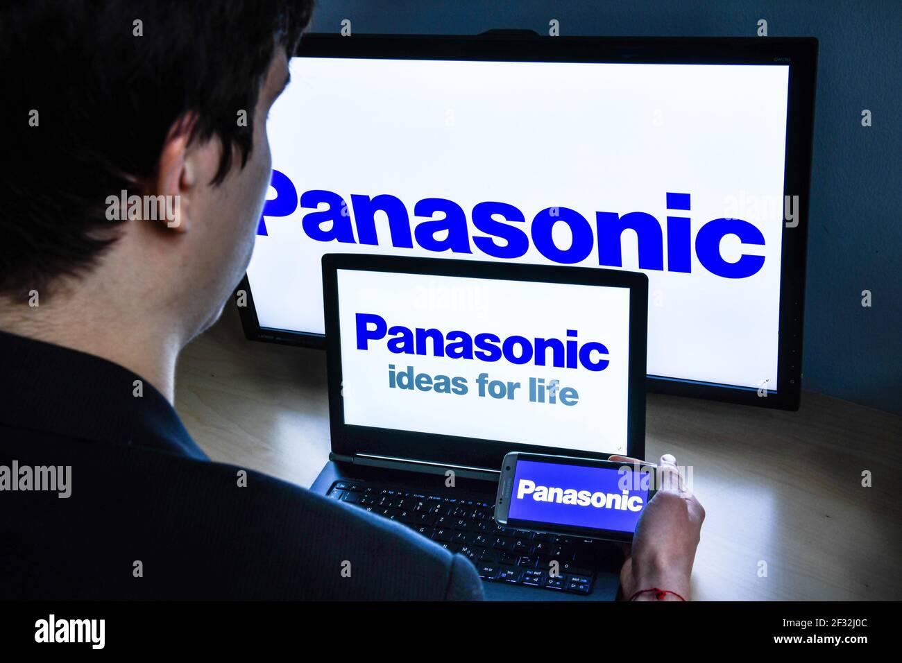 Panasonic logo hi-res stock photography and images - Alamy