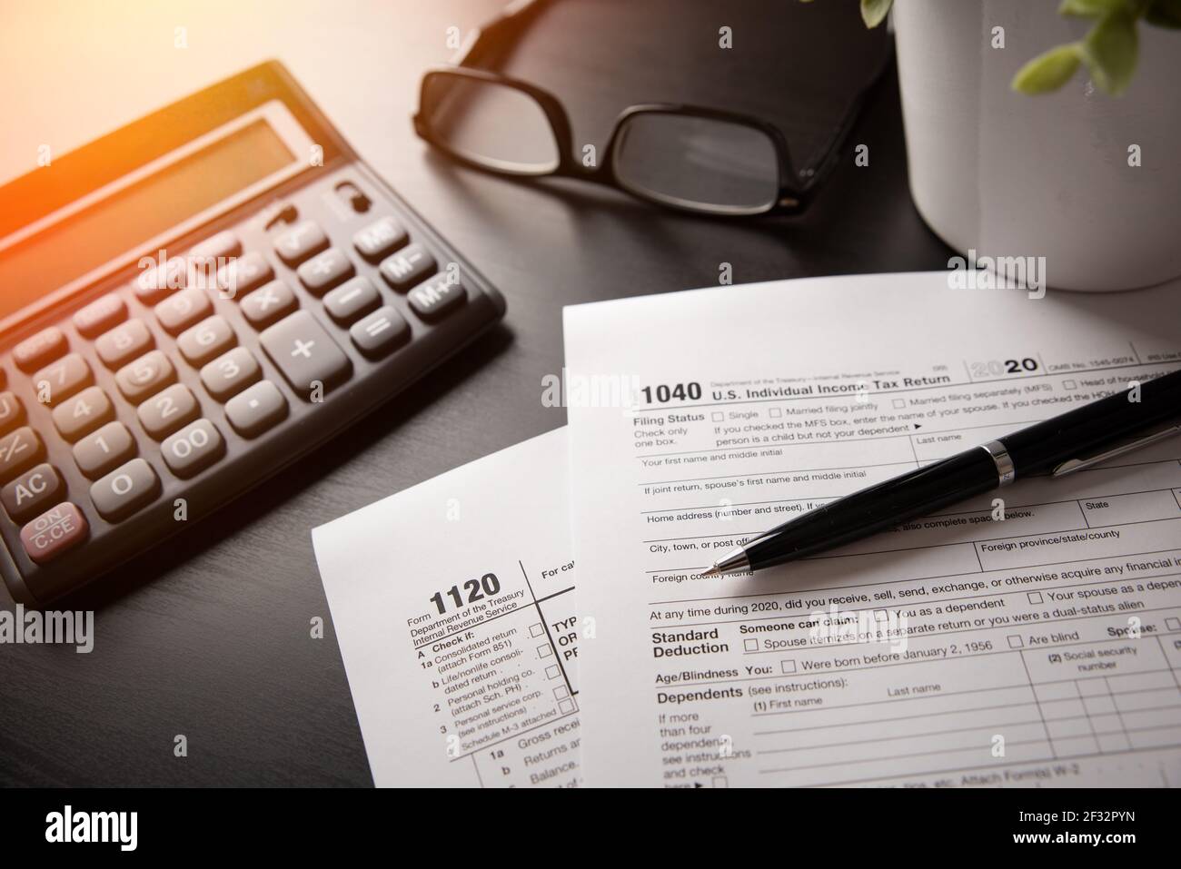 US tax form on desk. Tax income 2020 concept Stock Photo - Alamy