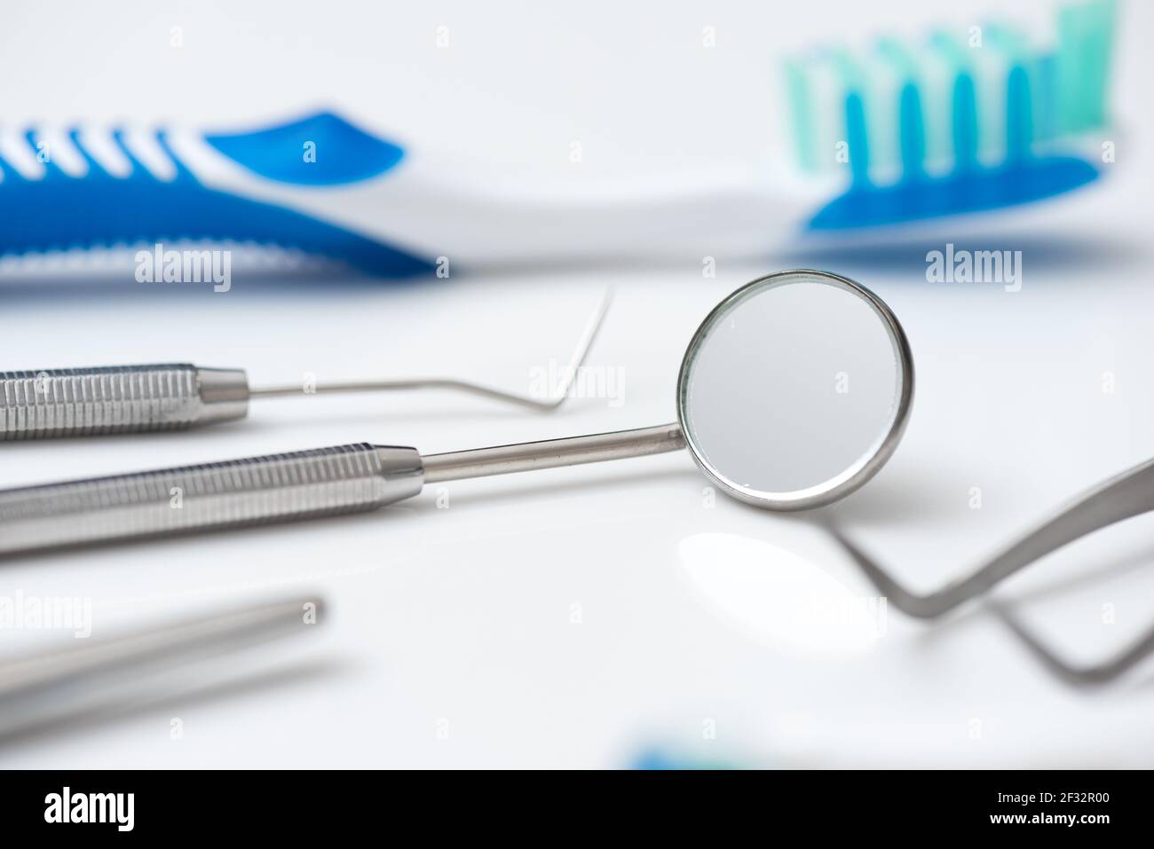 Dentist tools equipment on hi-res stock photography and images - Alamy