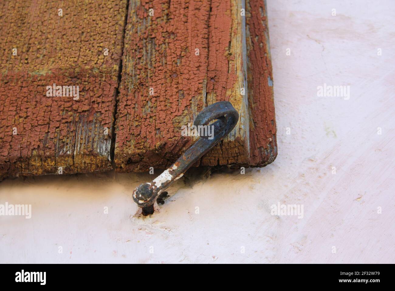 Window Of An Old House From 1700 Stock Photo - Alamy