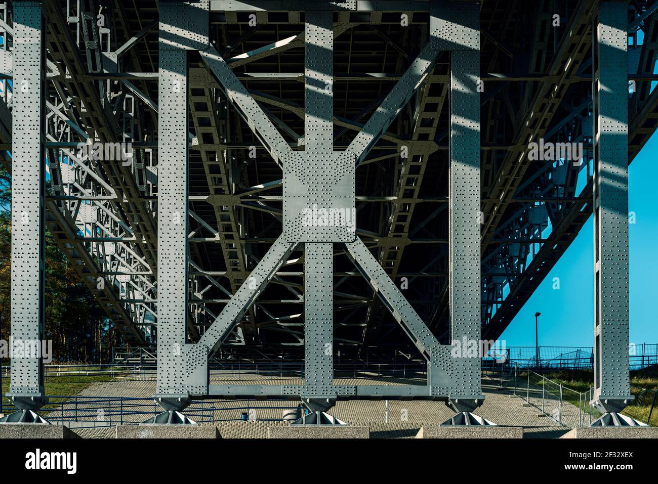 Steel Girders At The Ship Lift In Niederfinow Stock Photo - Alamy