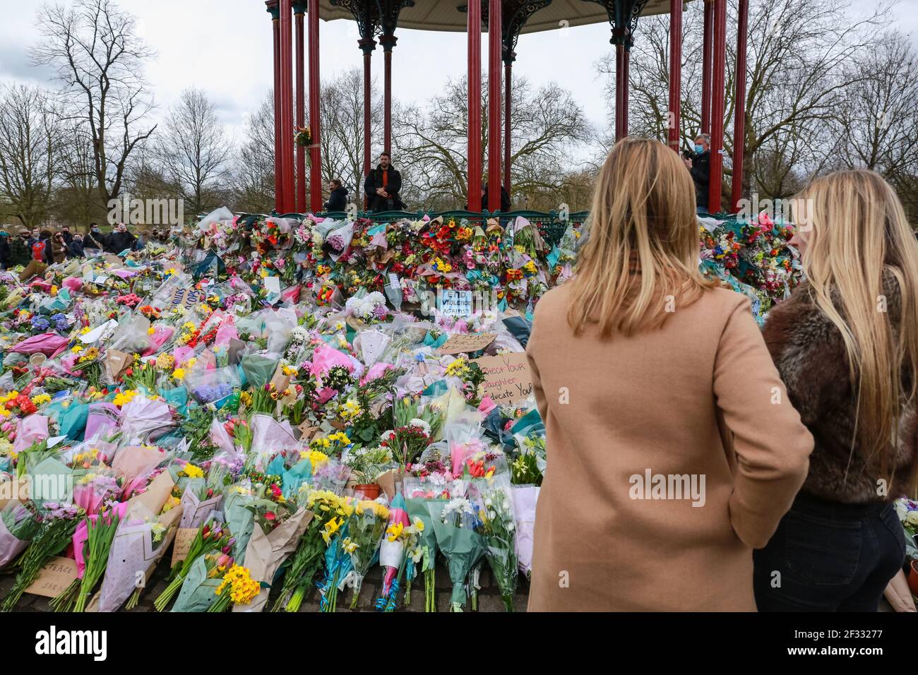 Memory of murdered sarah everard hi-res stock photography and images ...