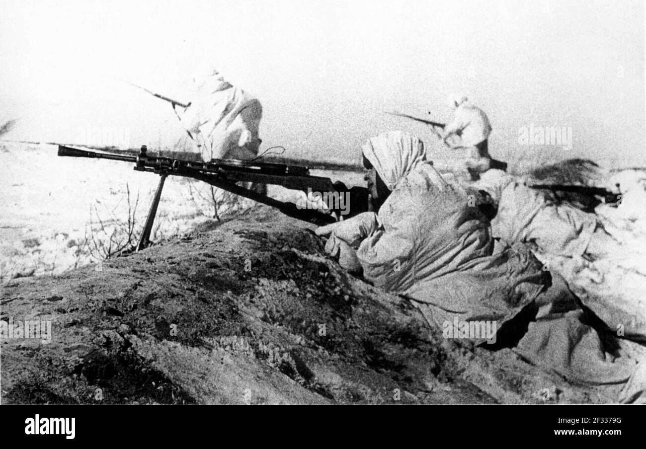 Soviet machine gunner hi-res stock photography and images - Alamy
