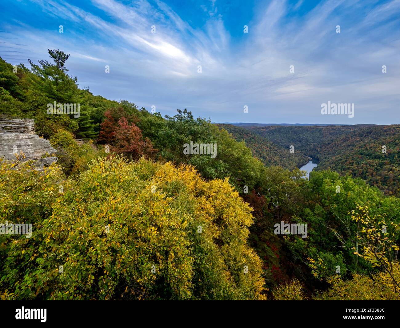 Overlook of the mountains and the fall foliage at Coopers Rock State ...