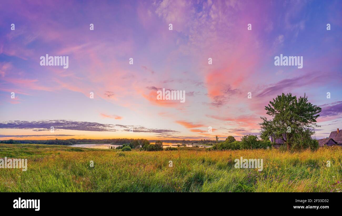 Colorful sunset over lake hi-res stock photography and images - Alamy