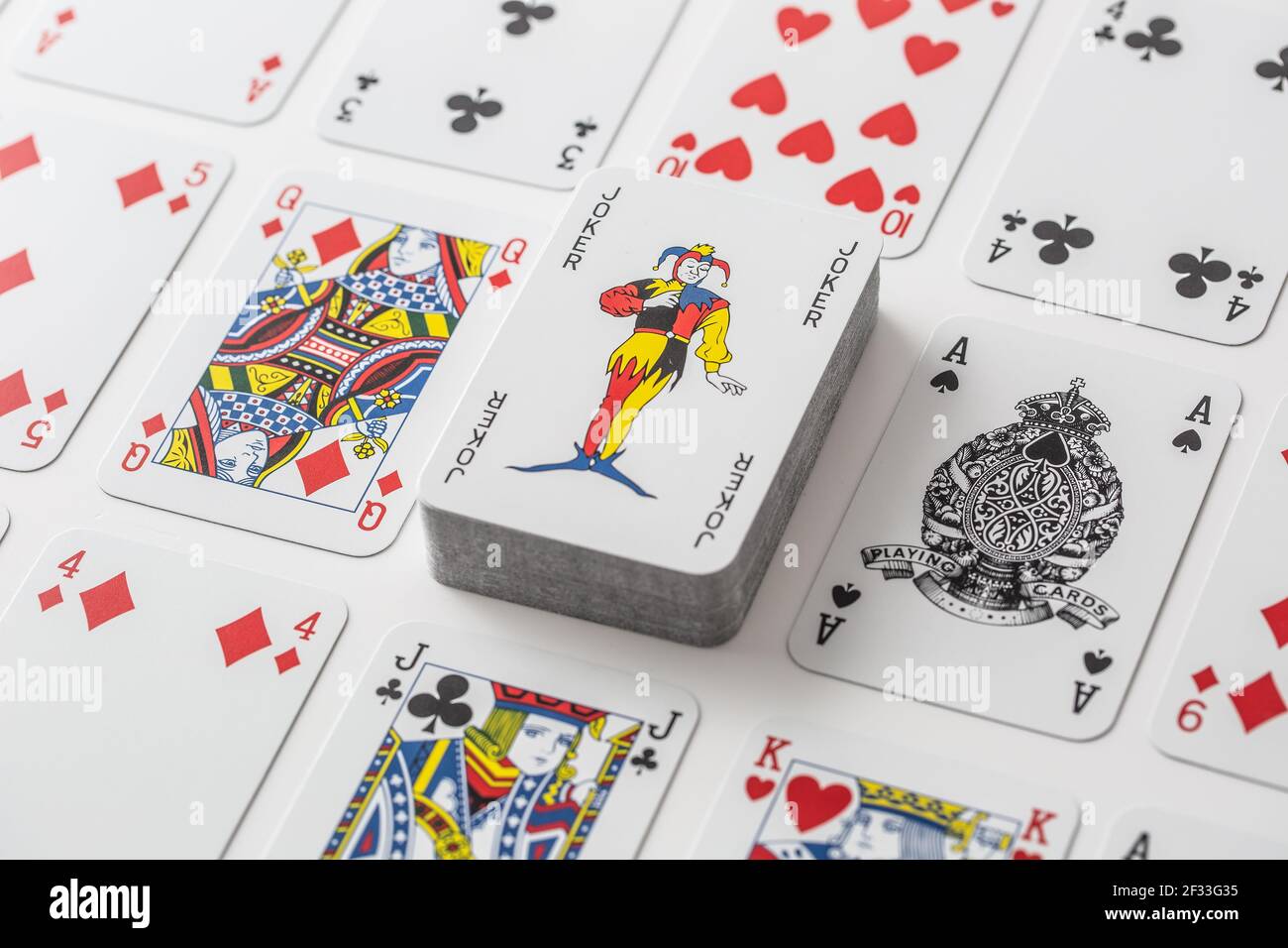 Pile of cards hi-res stock photography and images - Alamy