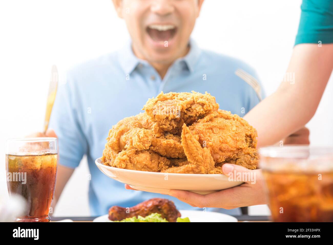 Man table lunch restaurant hi-res stock photography and images - Alamy