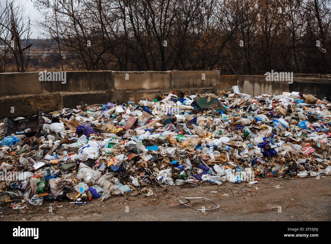 Plastic bottle dump site hi-res stock photography and images - Alamy