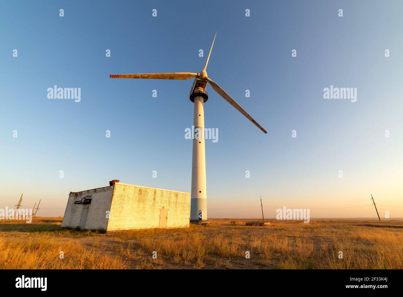 Old abandoned wind turbines in the desert landscape Stock Photo - Alamy