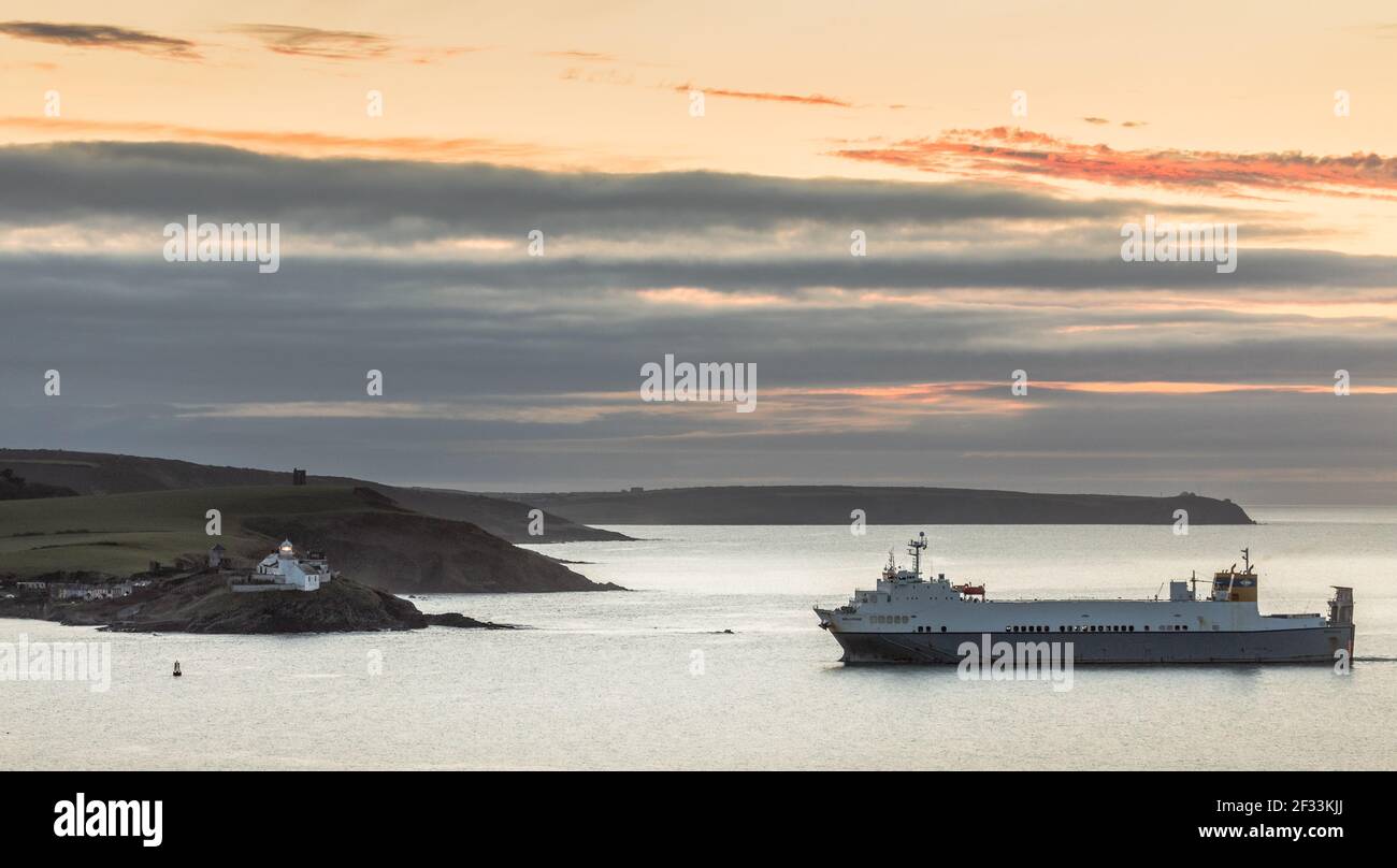 Roches covid 19 hi-res stock photography and images - Alamy