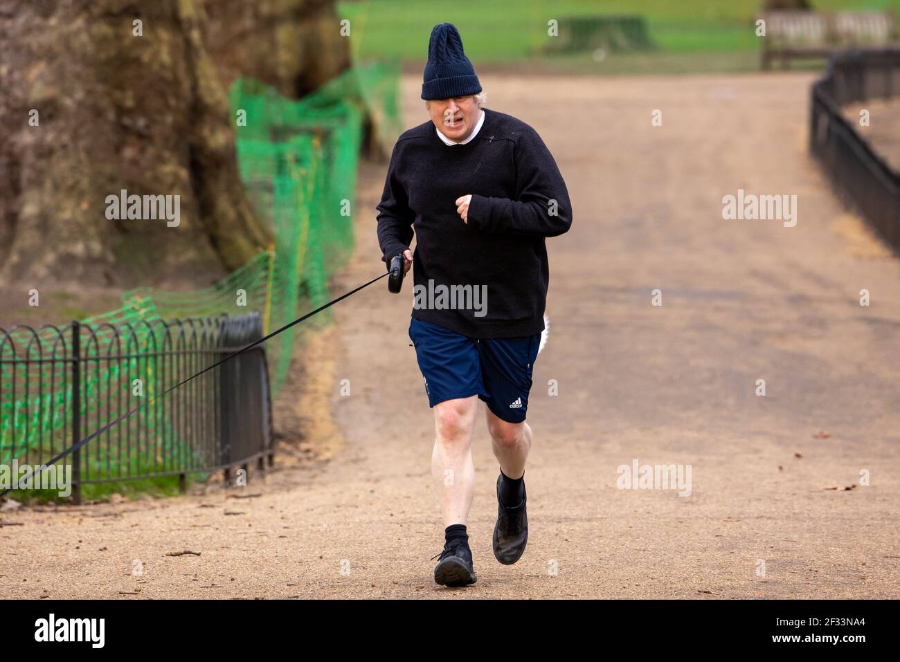 Boris johnson walking the dog hi-res stock photography and images - Alamy