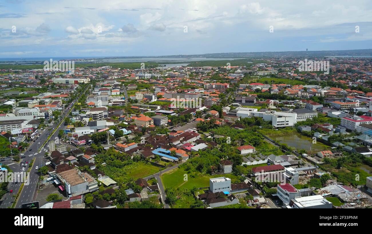 Footage of crowded street hi-res stock photography and images - Alamy
