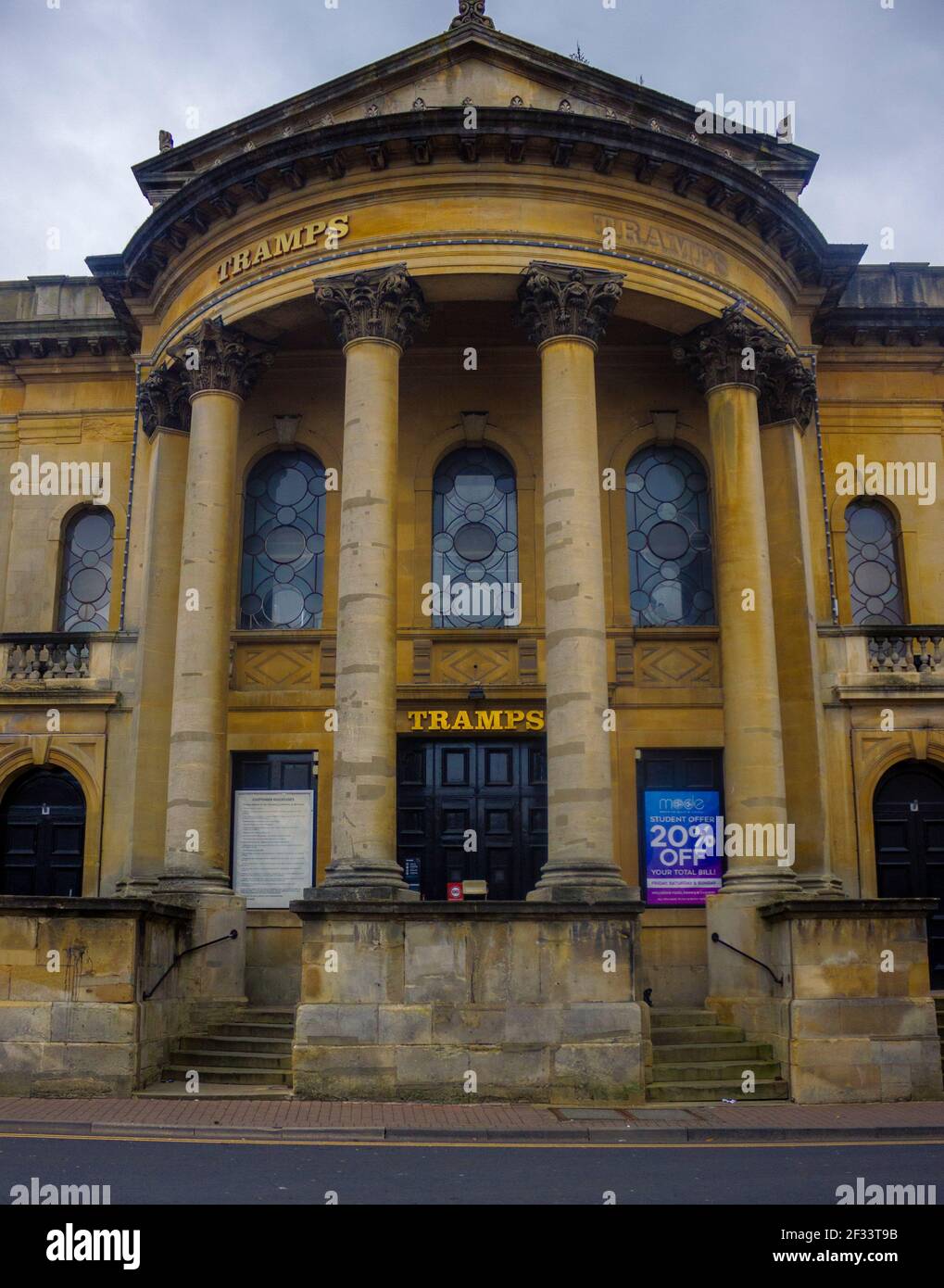 Tramps hi-res stock photography and images - Alamy