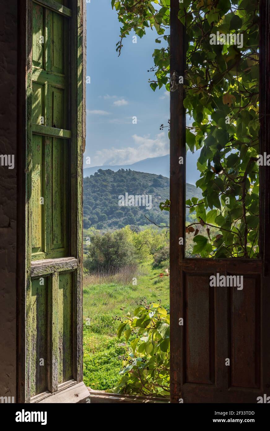 Old room and wall from outside hi-res stock photography and images - Alamy