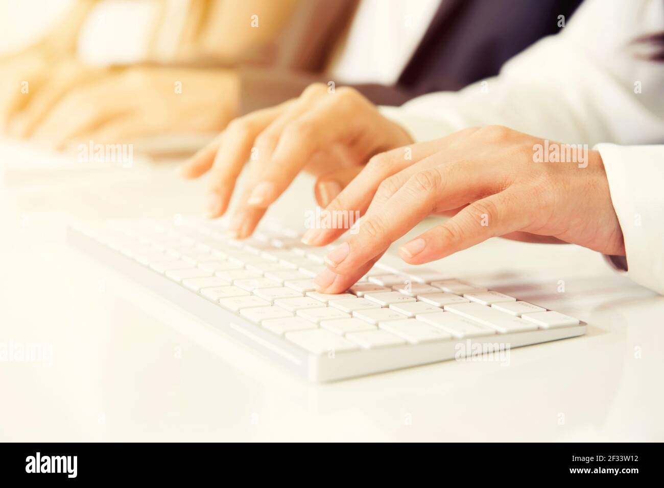 Hands on keyboards hi-res stock photography and images - Alamy