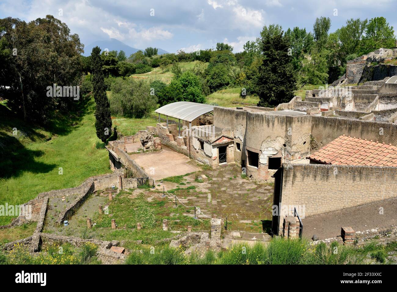 geography / travel, Italy, ruins of the ancient city Pompeii at base of ...