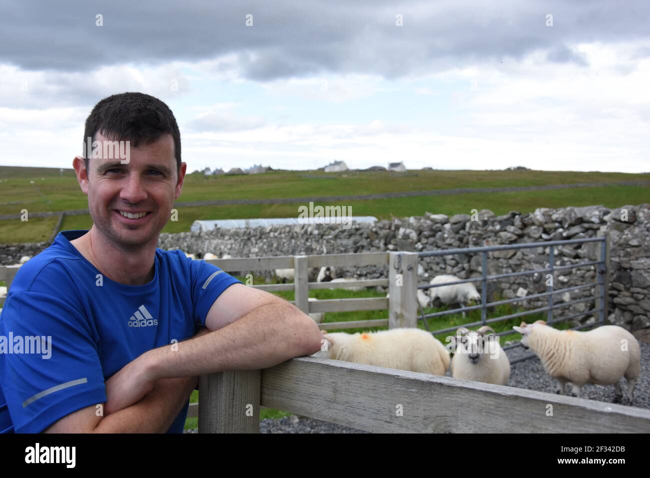 Isle of Lewis Weaver, Scott MacRury, Borve, Isle of Lewis, Western ...