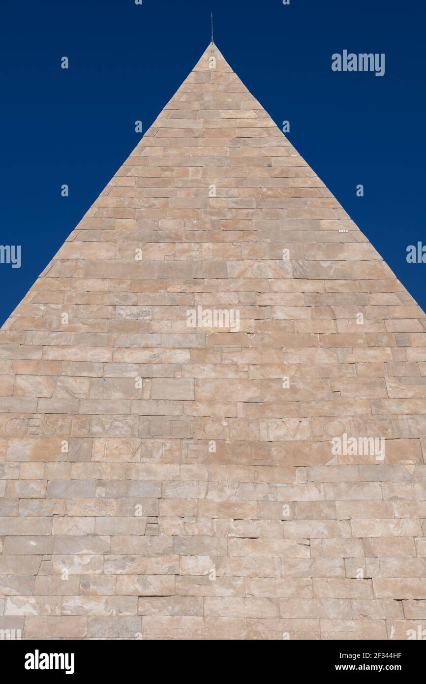 Pyramid of Cestius (Piramide di Caio Cestio or Cestia) in Rome, Italy ...
