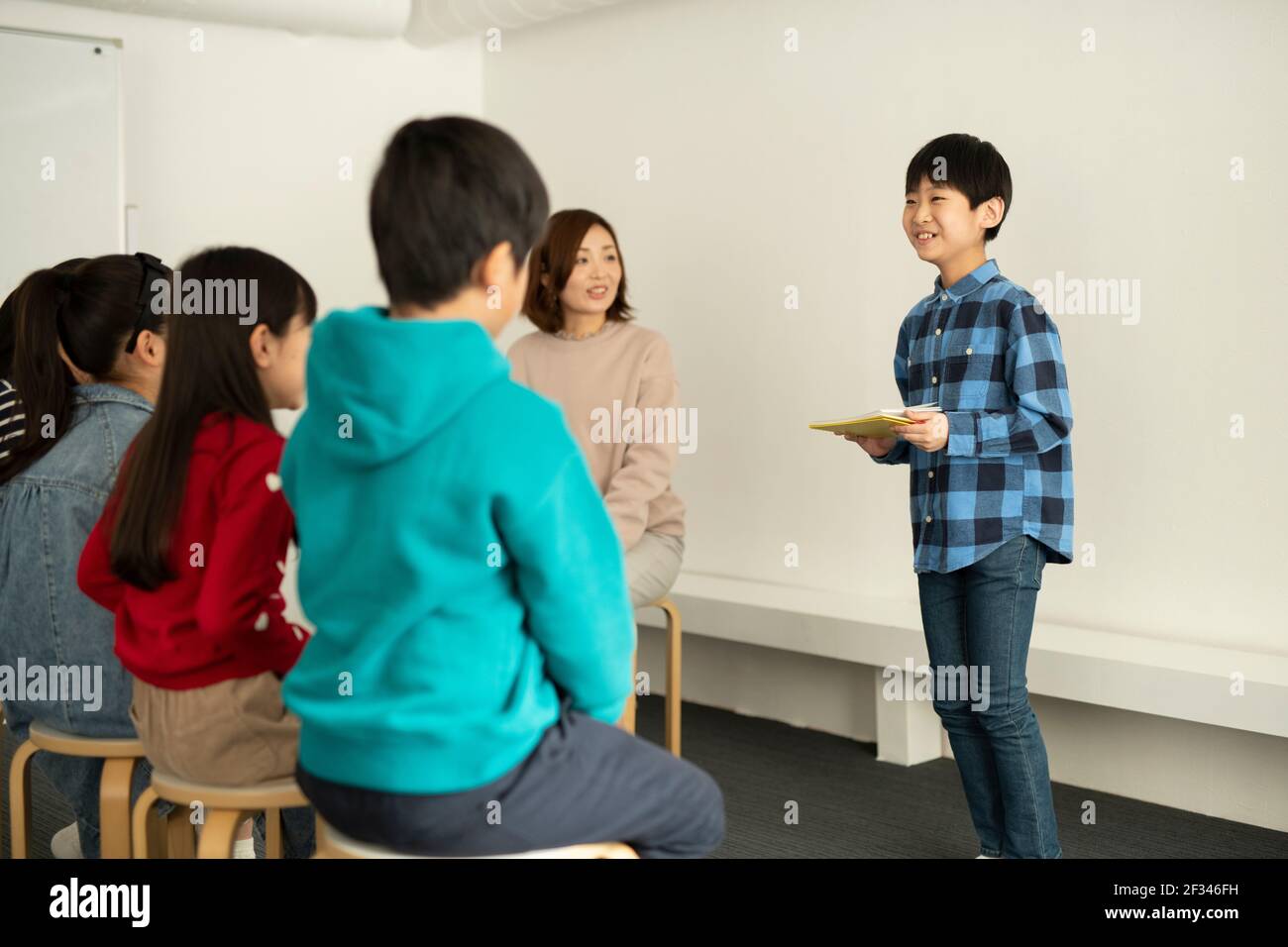 Child Giving Presentation Stock Photo - Alamy
