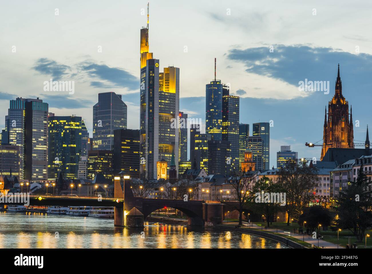 geography / travel, Germany, Hesse, skyline and banking district at ...