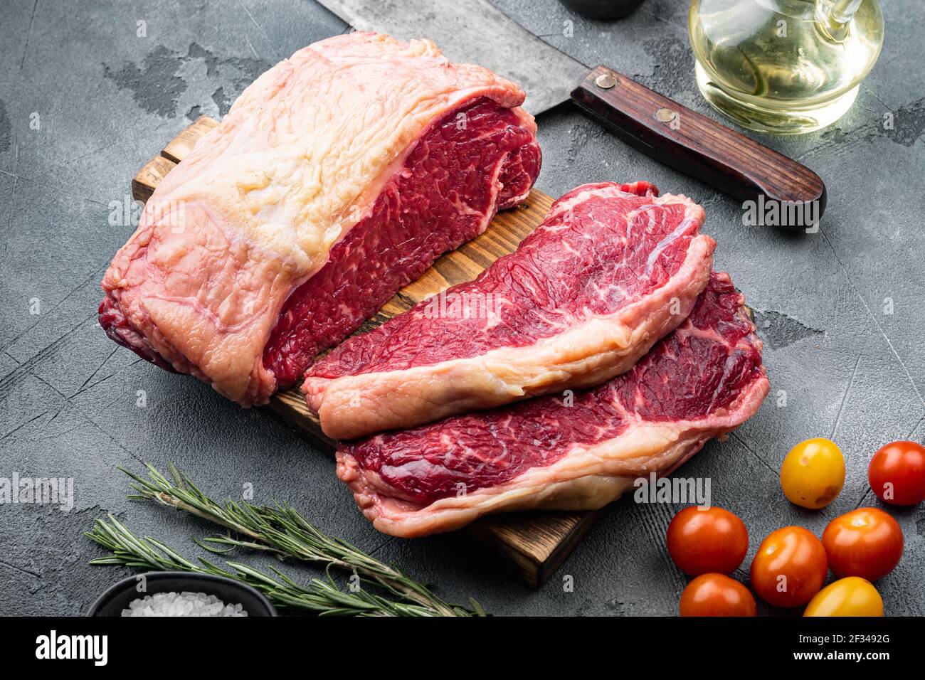 Striploin beef cut hi-res stock photography and images - Alamy