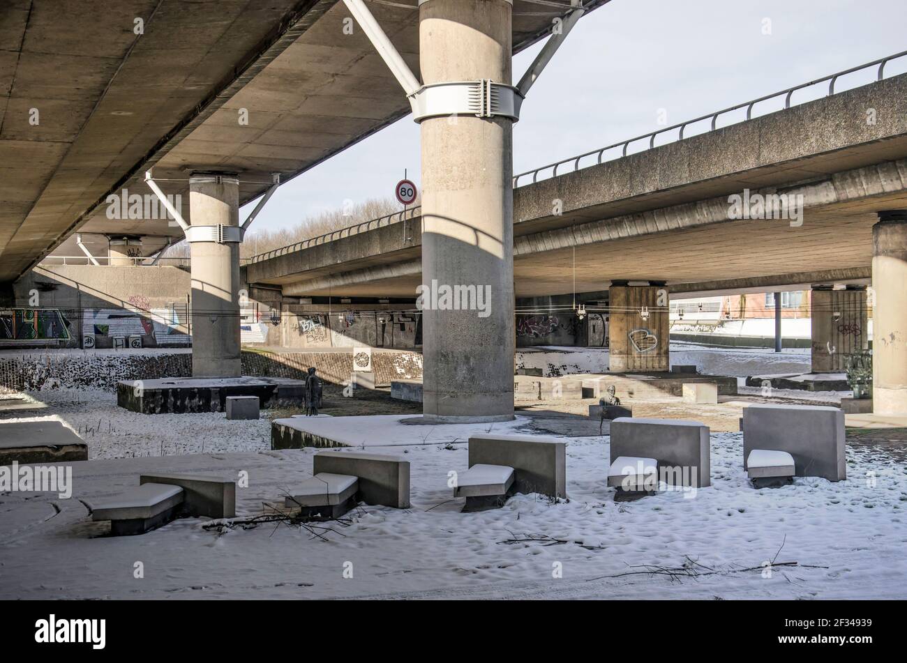 Overpasses and viaduct hi-res stock photography and images - Alamy