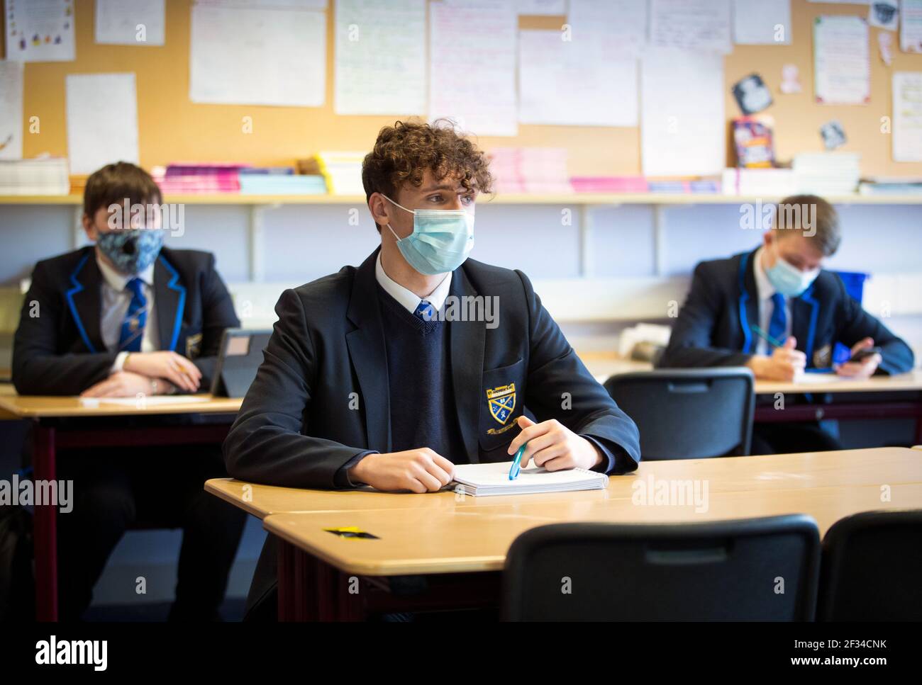 Literature class hi-res stock photography and images - Alamy